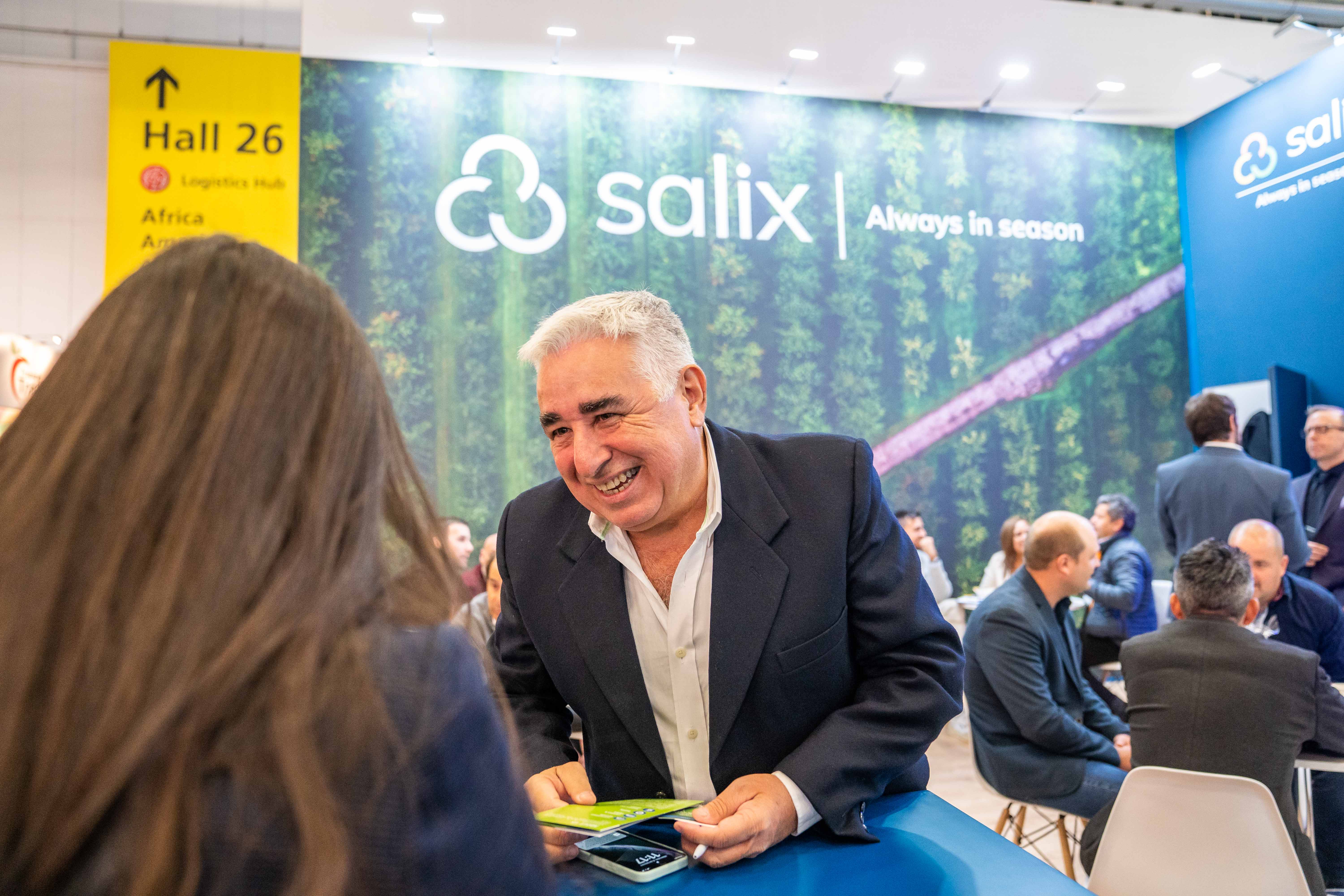 Salix Fruits - Top Quality Fruit Import and Export Company