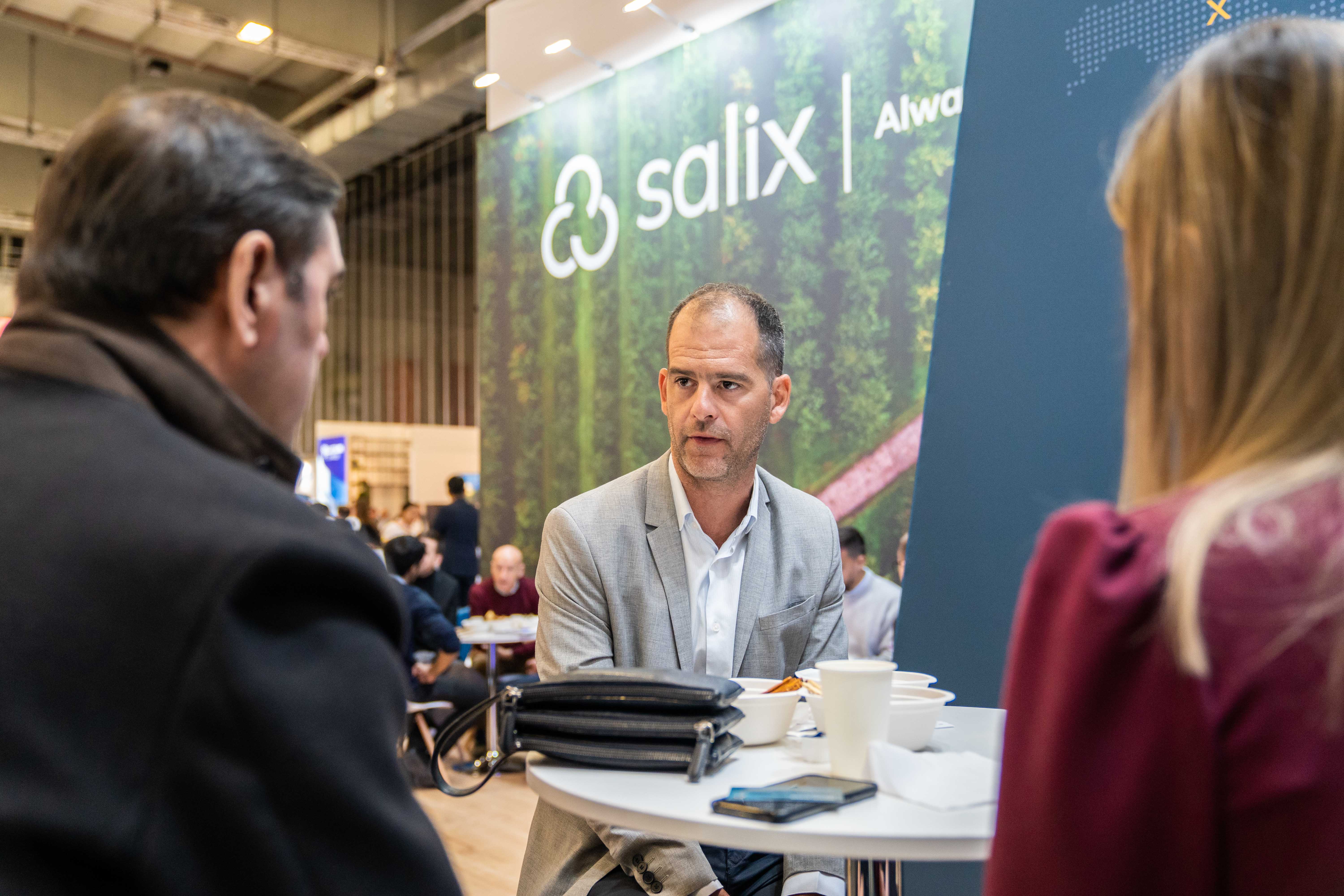 Salix Fruits - Top Quality Fruit Import and Export Company